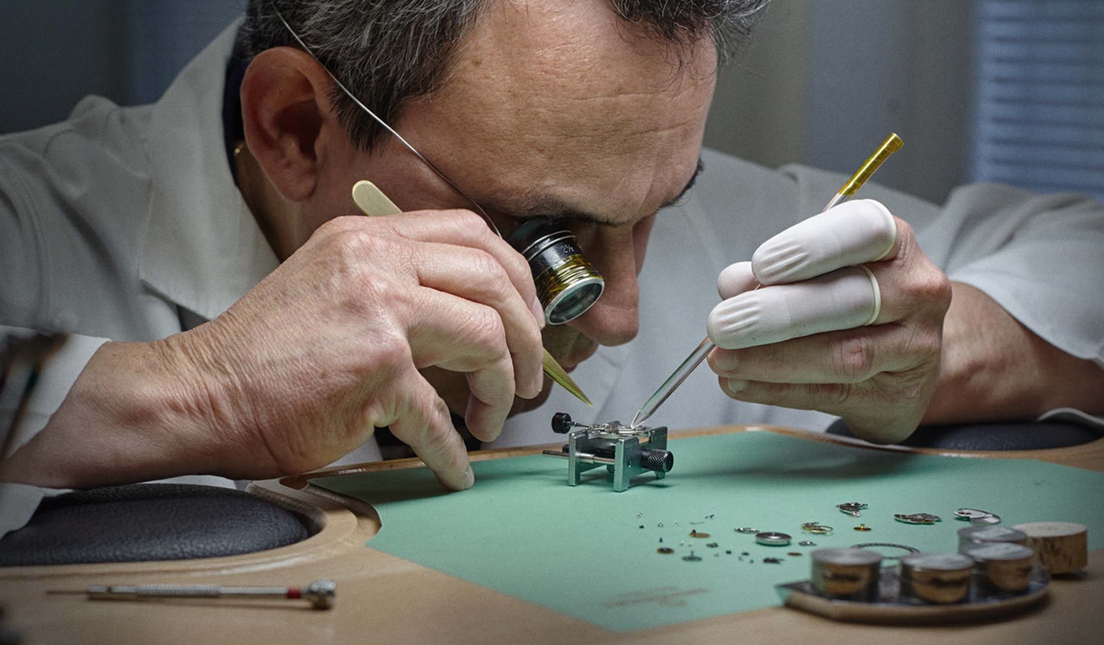 Our Story – LIV Swiss Watches