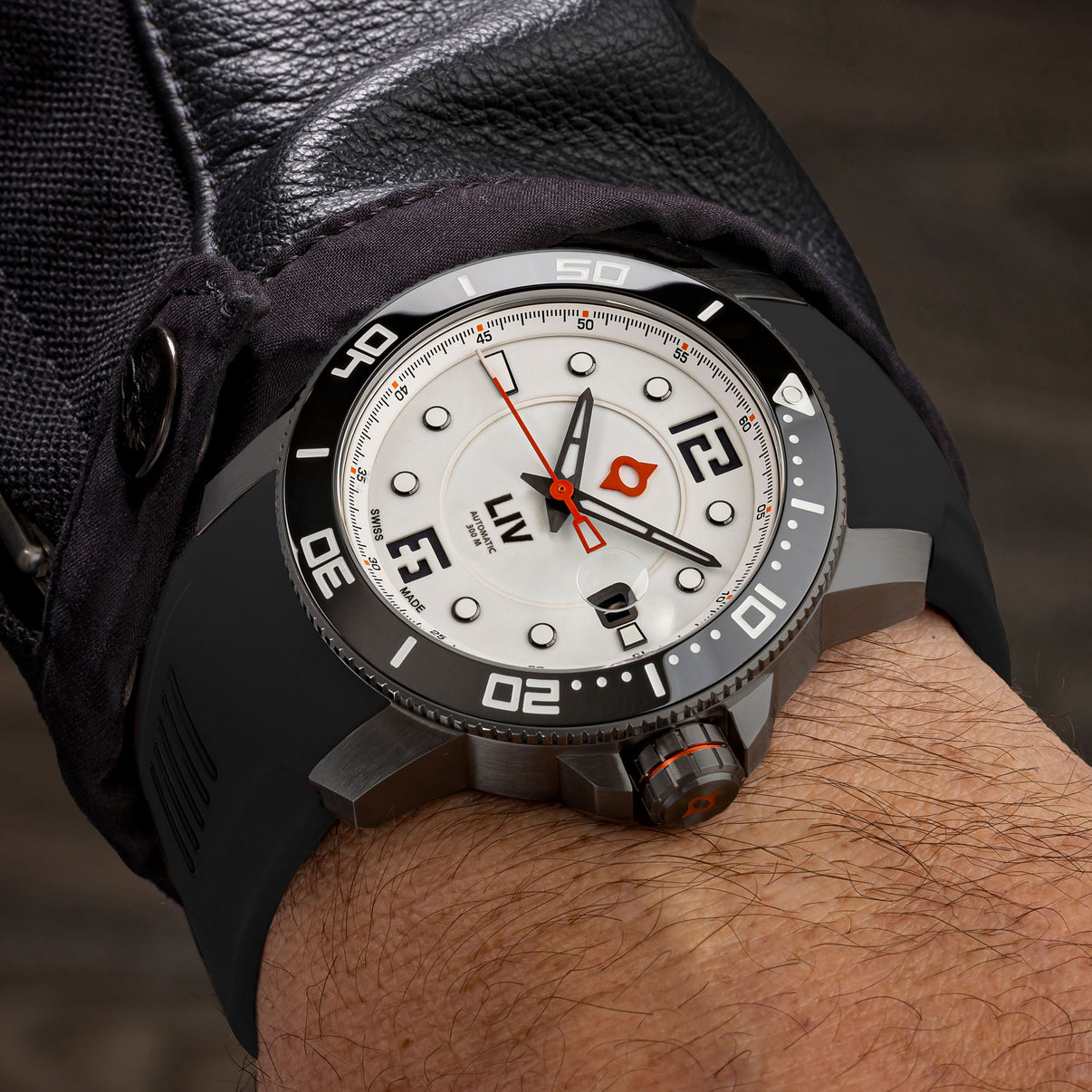 Shop GX-Diver's 44mm Full Lume Swiss Made Auto Watch – LIV Swiss Watches