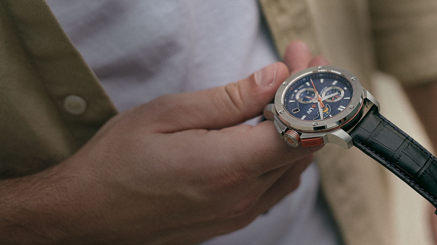 Our 5 Year Warranty – LIV Swiss Watches